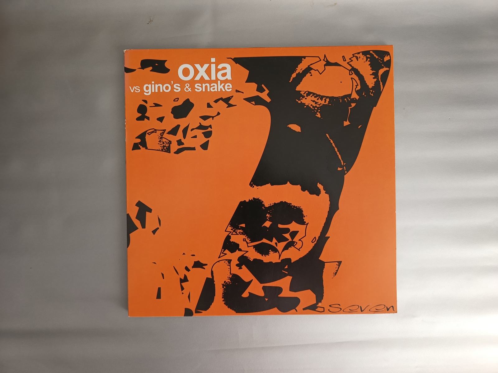 Oxia vs Ginos & Snake - Seven