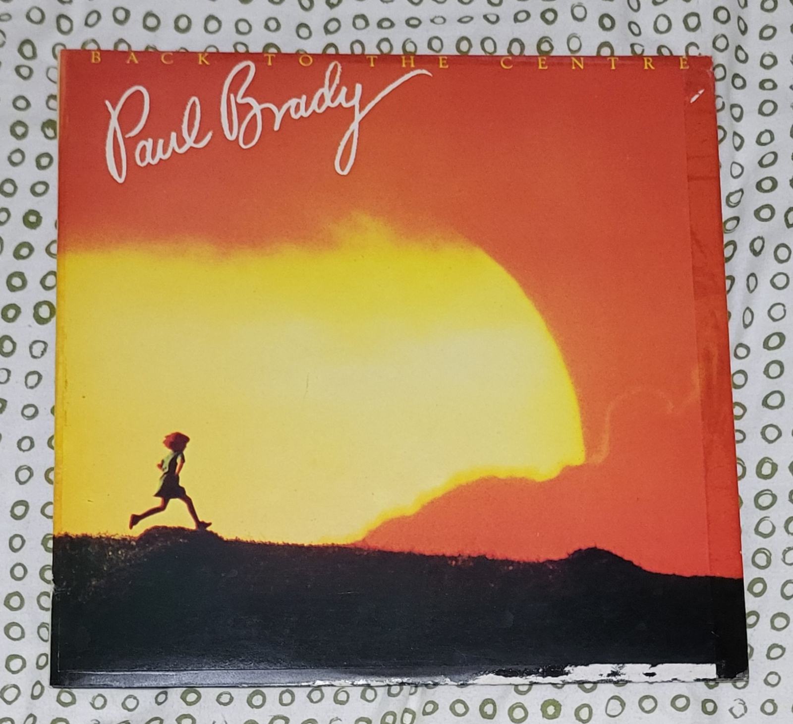 PAUL BRADY - BACK TO THE CENTRE