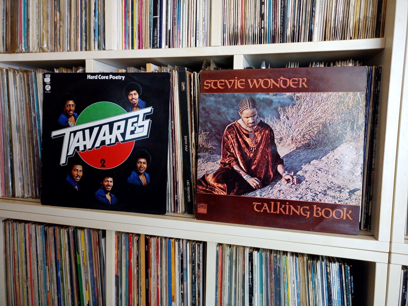 TAVARES Hard Core Poetry / STEVIE WONDER Talking Book