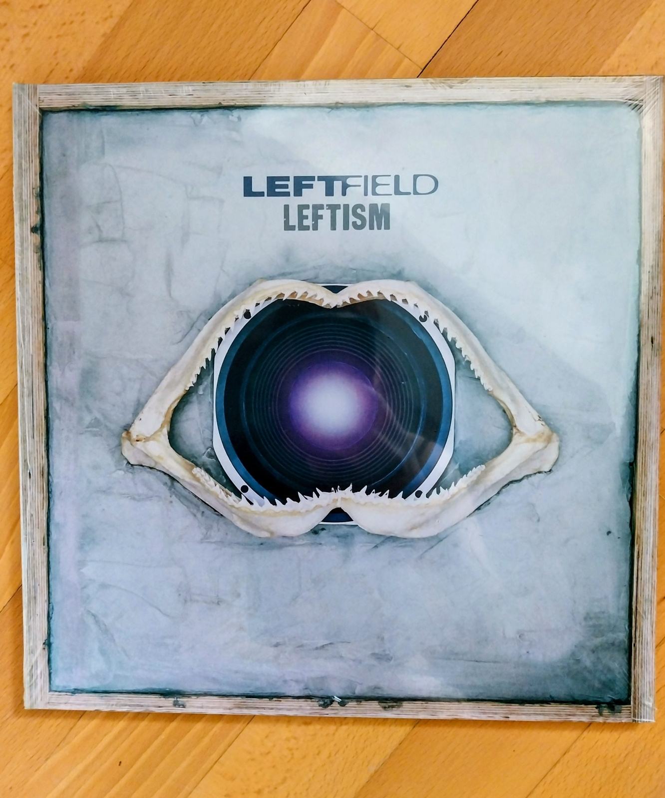 Vinil Leftfield Leftism