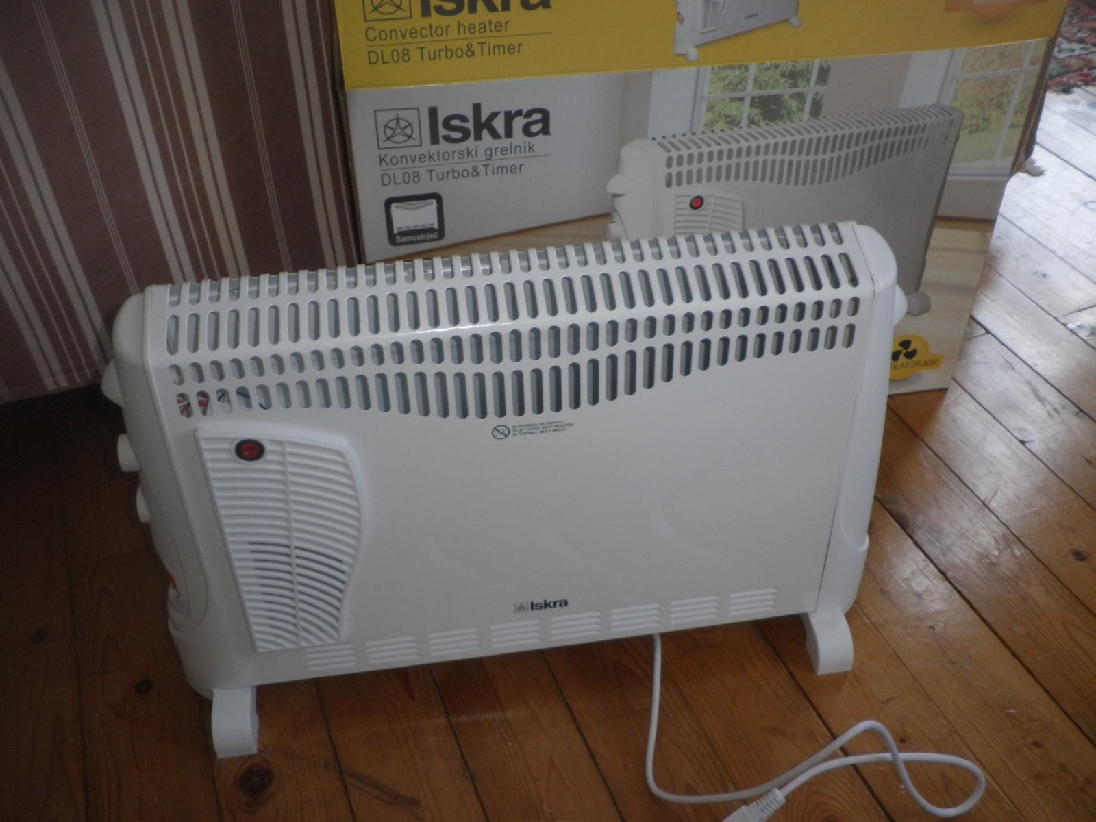ISKRA DL08 TURBO & TIMER Električna grijalica 1700W / 2000W