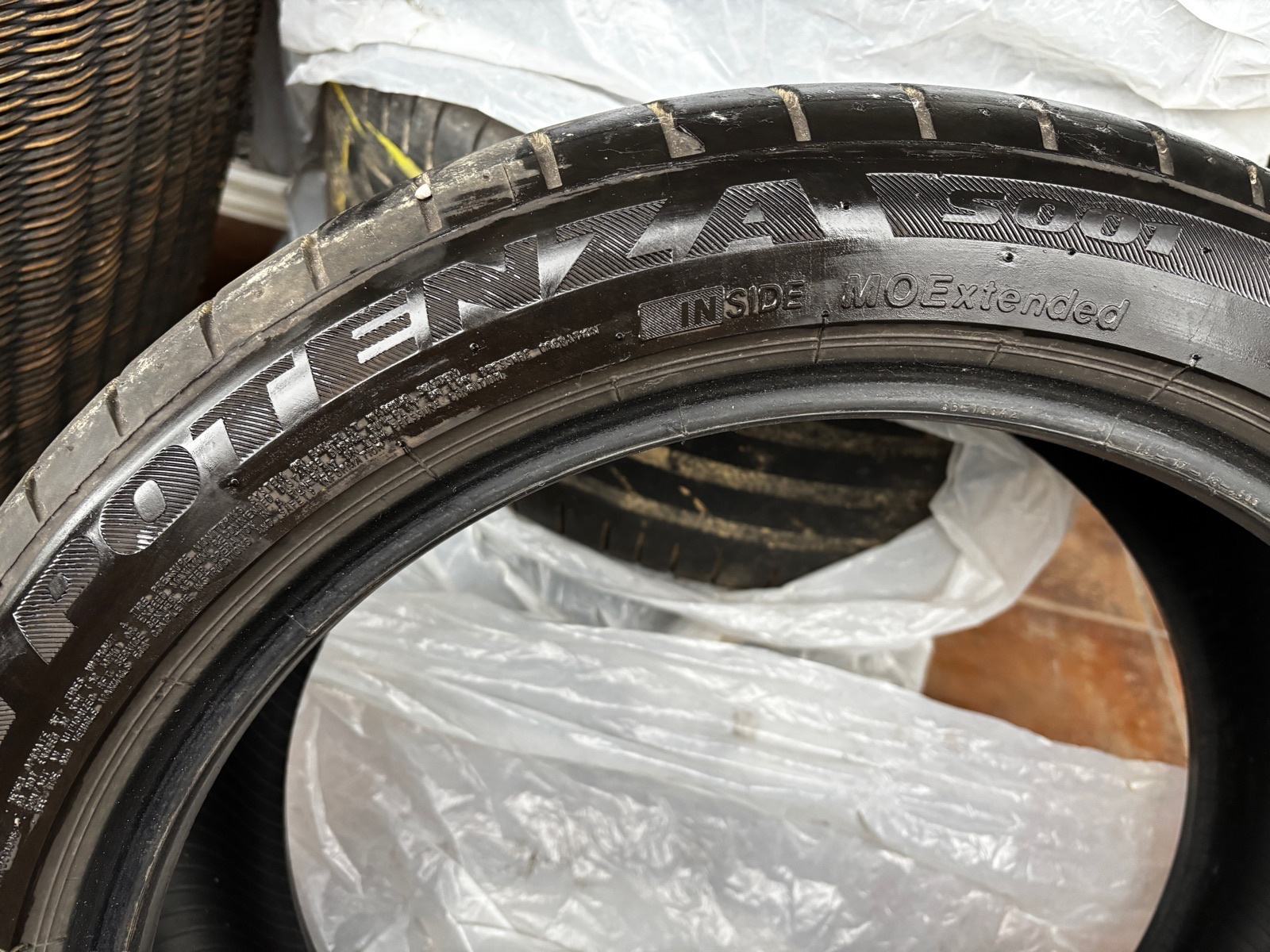 Gume ljetne Bridgestone 225/45/18 4 kom.