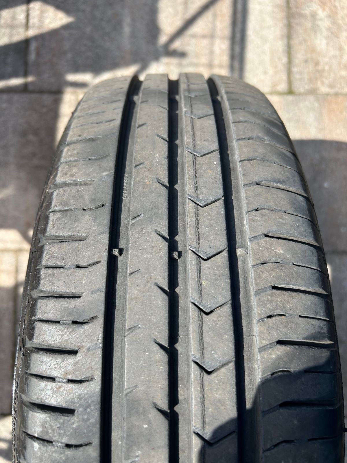 Gume ljetne Continental 175/65/14 4 kom.