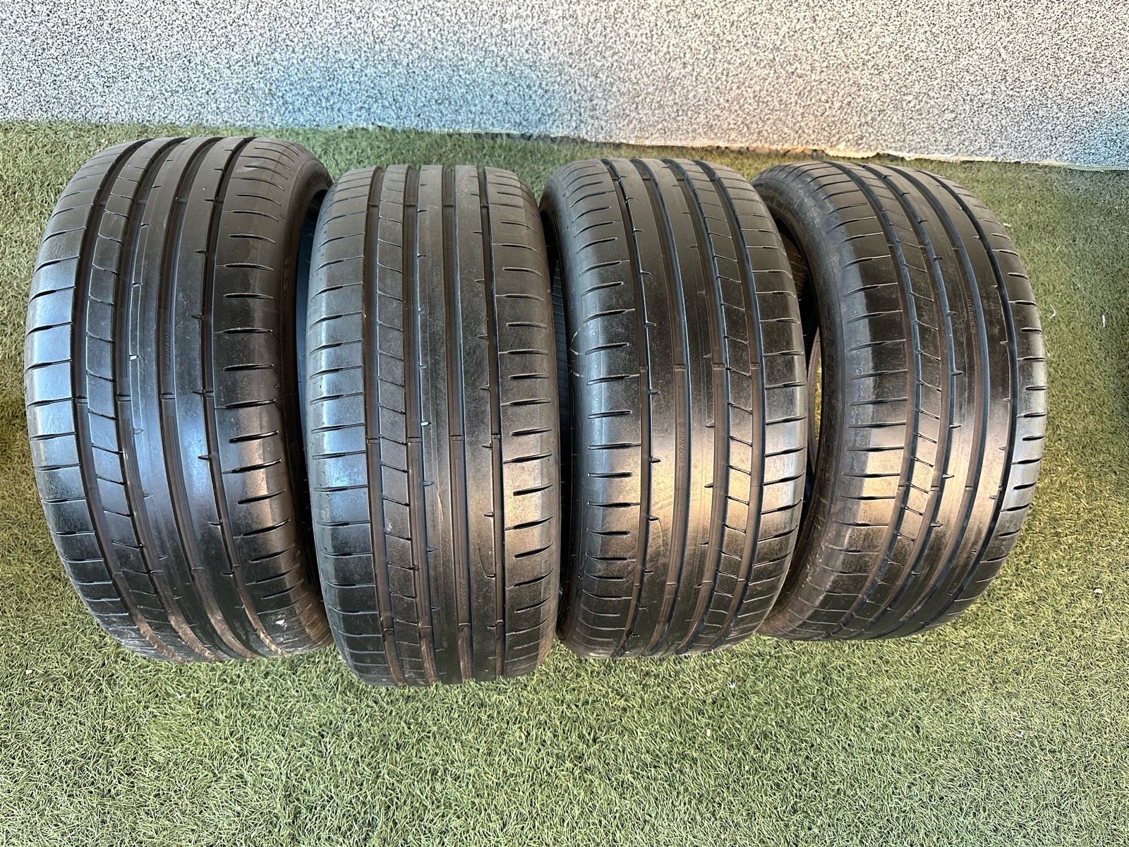 Gume ljetne Dunlop 225/40/18 4 kom.