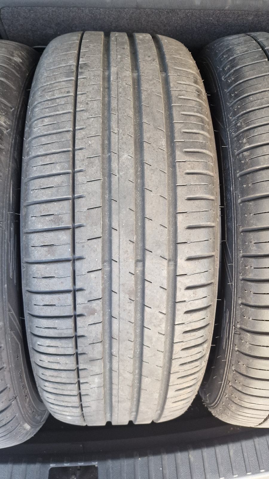 Gume ljetne Falken 215/55/18 4 kom.