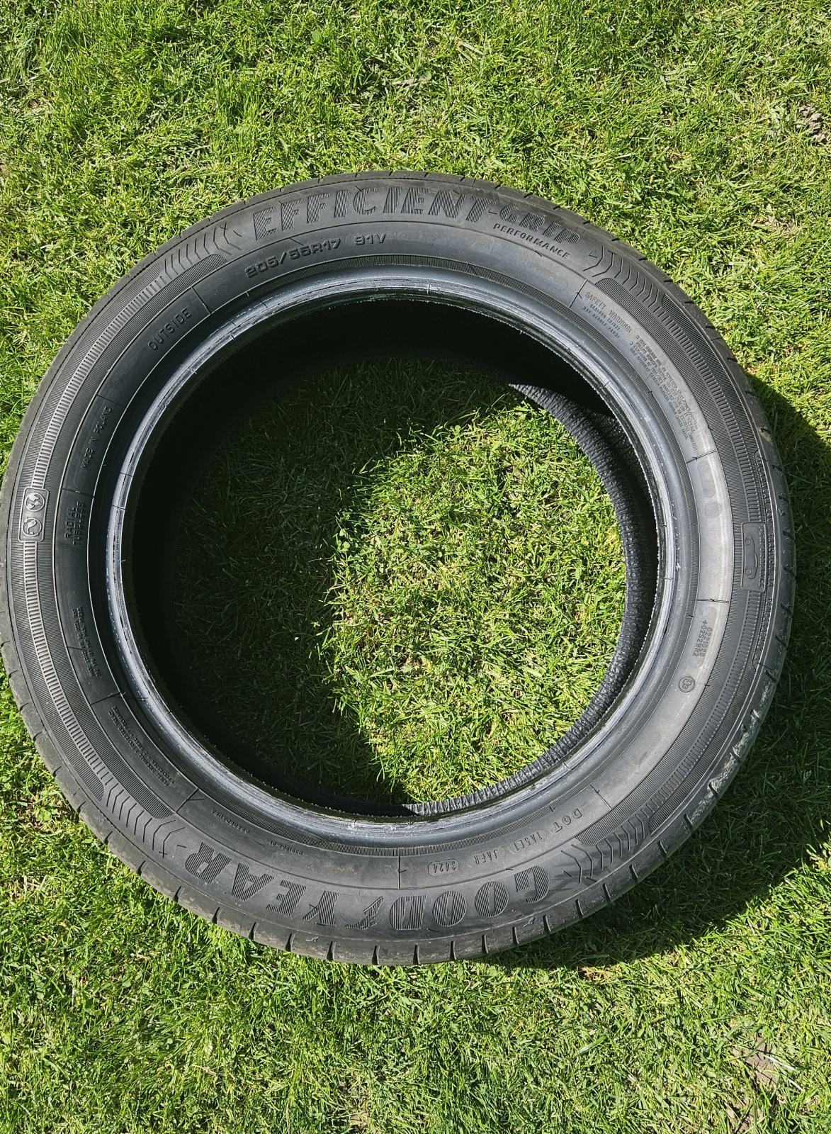 Gume ljetne nove Goodyear 205/55/17 4 kom.