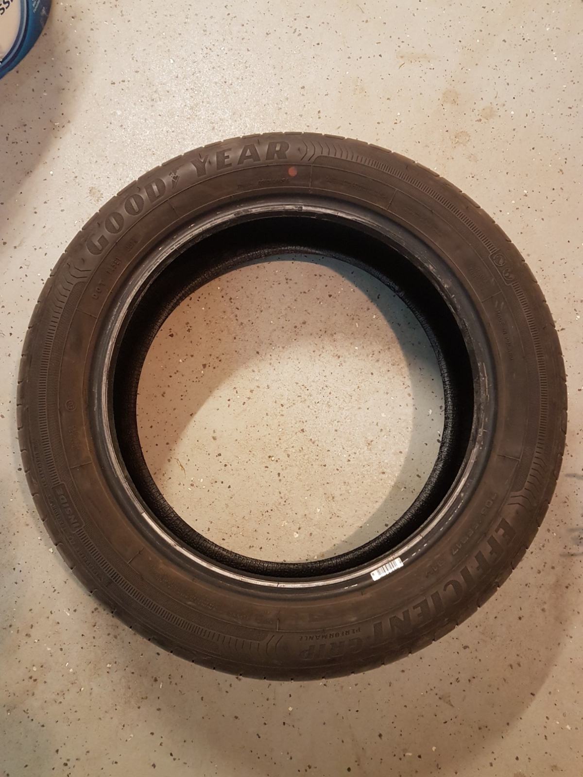 Gume ljetne Goodyear Efficient Grip Performance 205/55/R17 91V 4 kom.