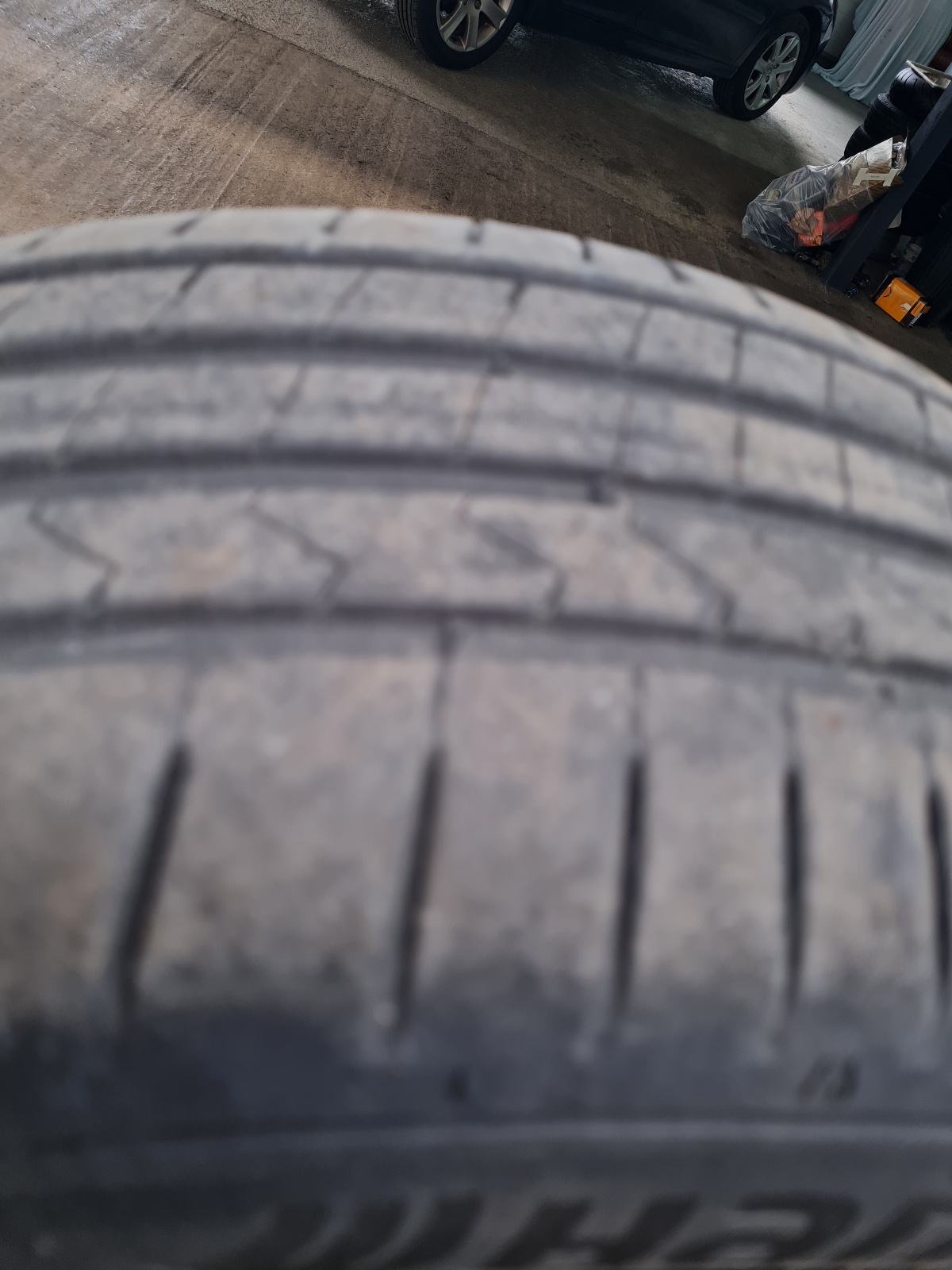 Gume ljetne Hankook 215/55/16 4 kom.