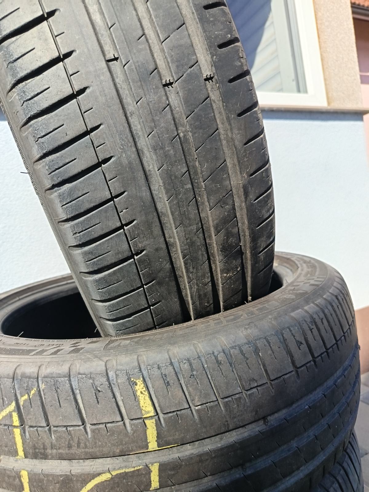 Gume ljetne Michelin 215/45/18 4 kom.