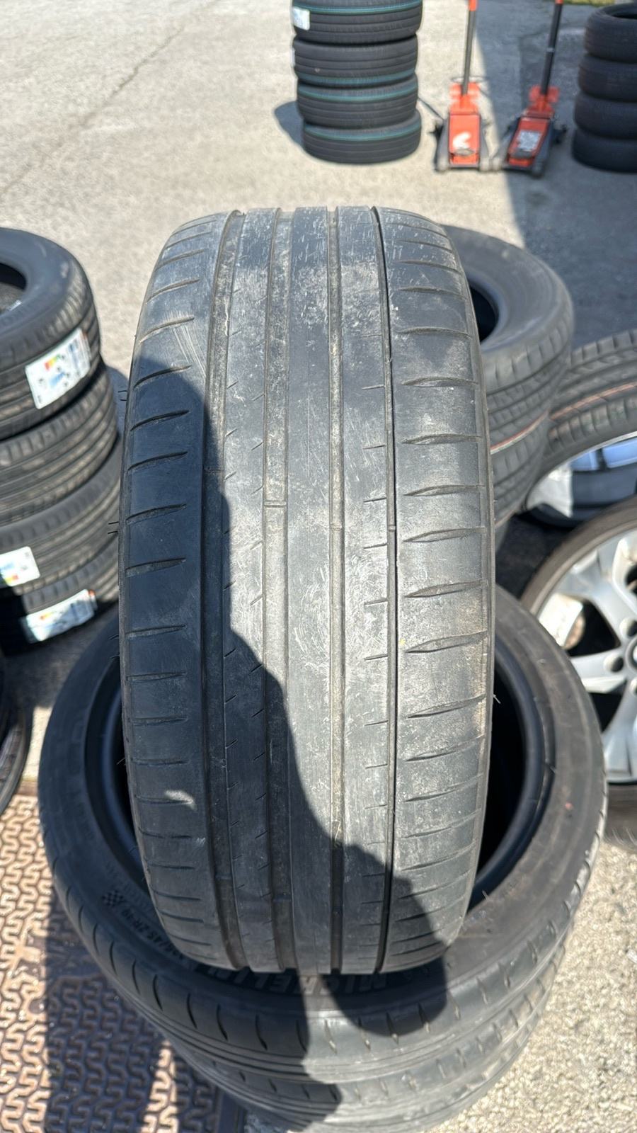 Gume ljetne Michelin 225/45/19 6kom.