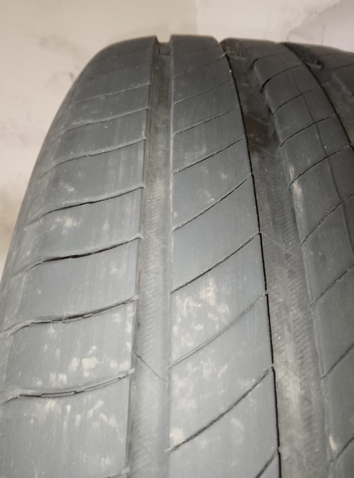 Gume ljetne Michelin 225/55/18 4 kom.