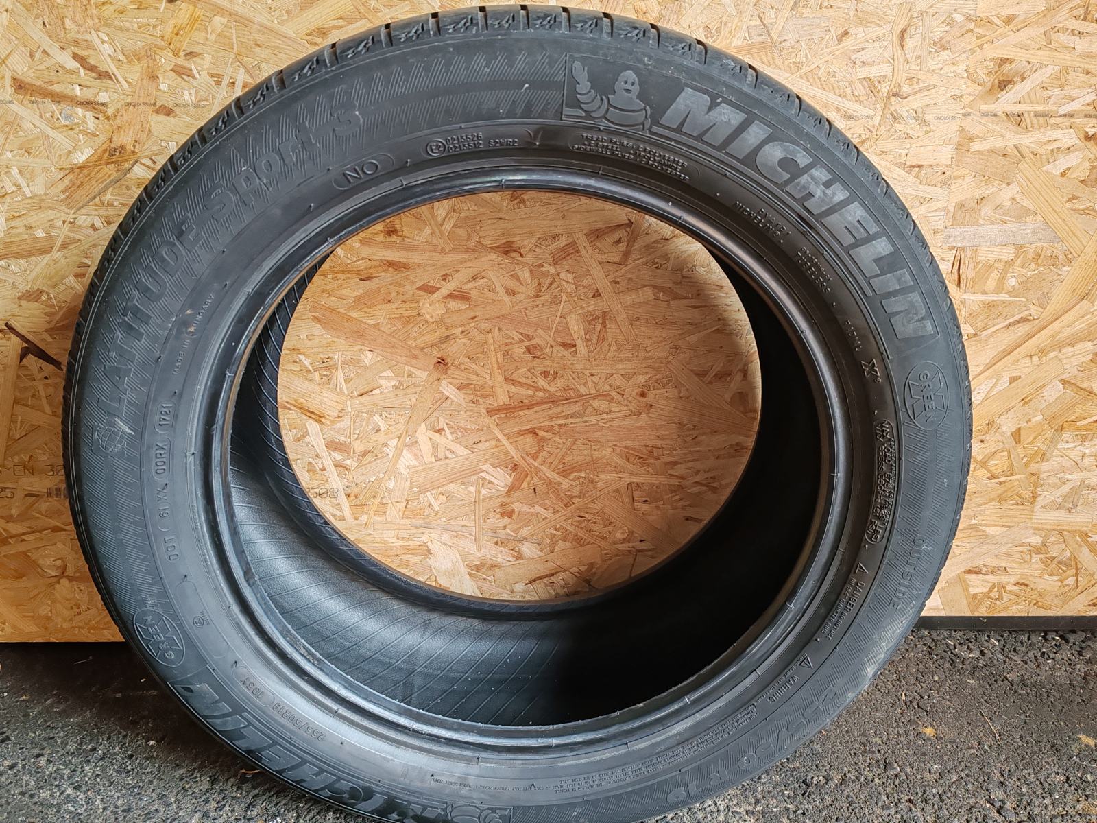 Gume ljetne Michelin 255/50/19 2 kom.