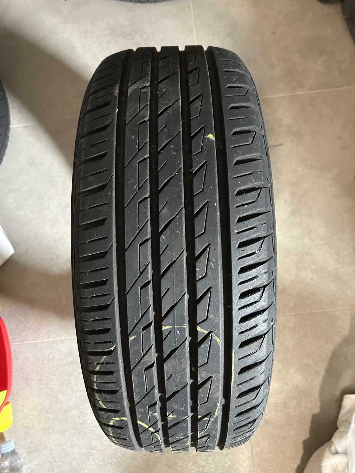 Gume ljetne Ostalo 205/55/16 4 kom.