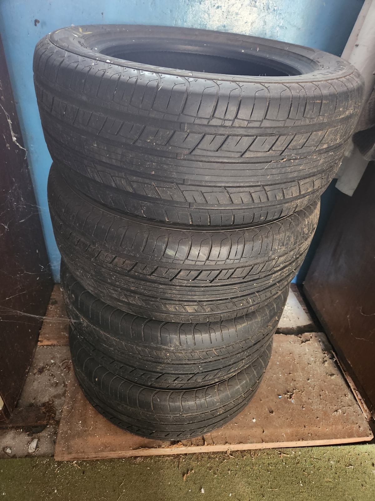 Gume ljetne Ostalo 225/55/16 4 kom.