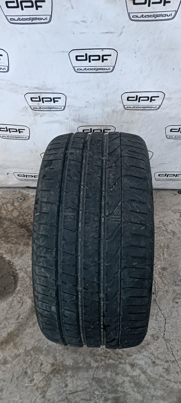Gume ljetne Pirelli 265/30/20 1 kom.