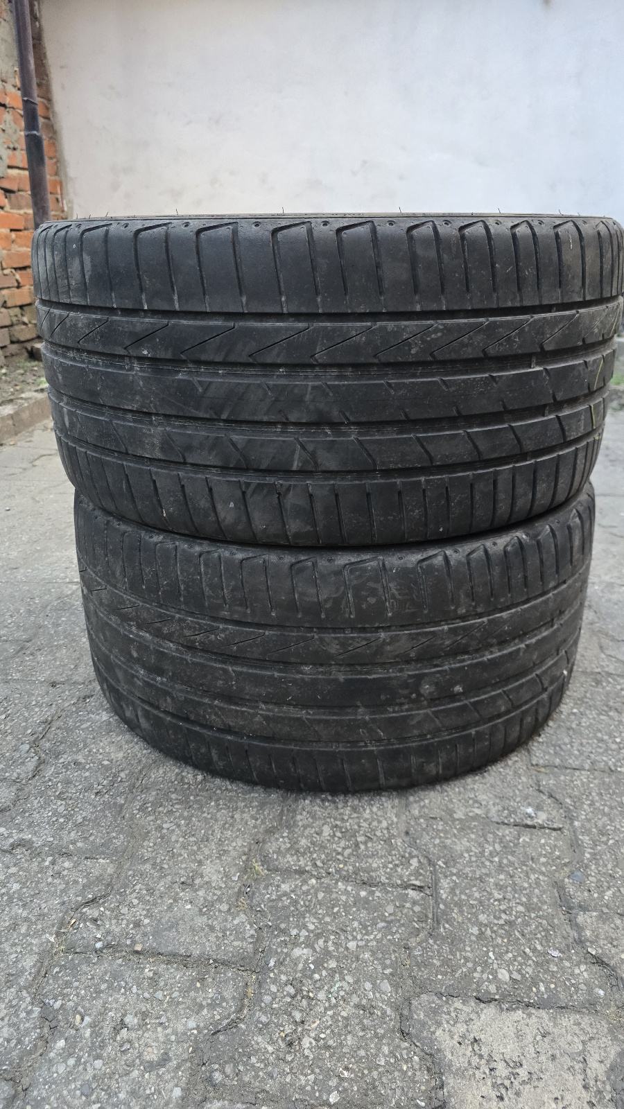 Hankook 275/30/20 2 kom.