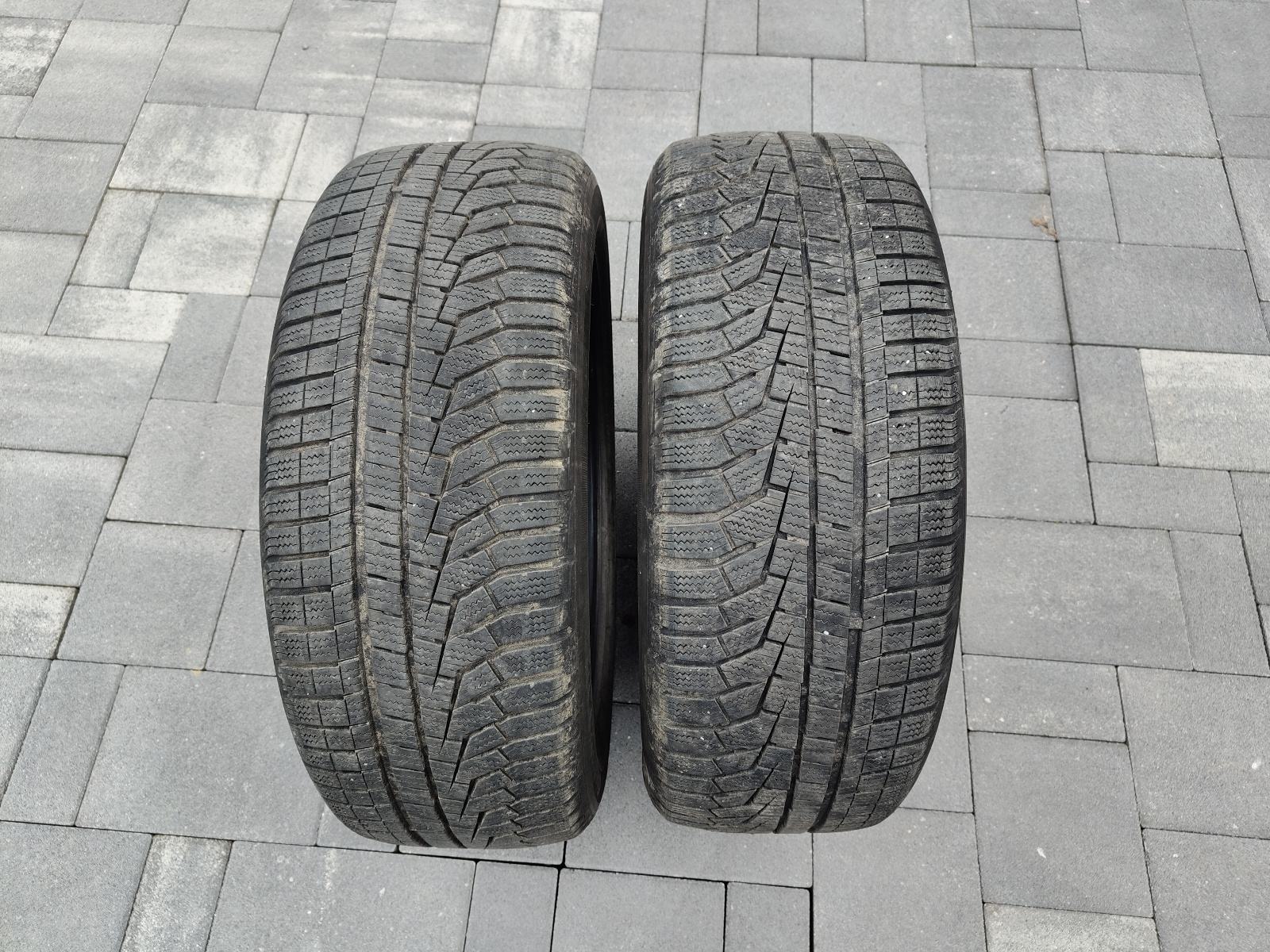 Gume zimske Hankook 225/55/17 2 kom.