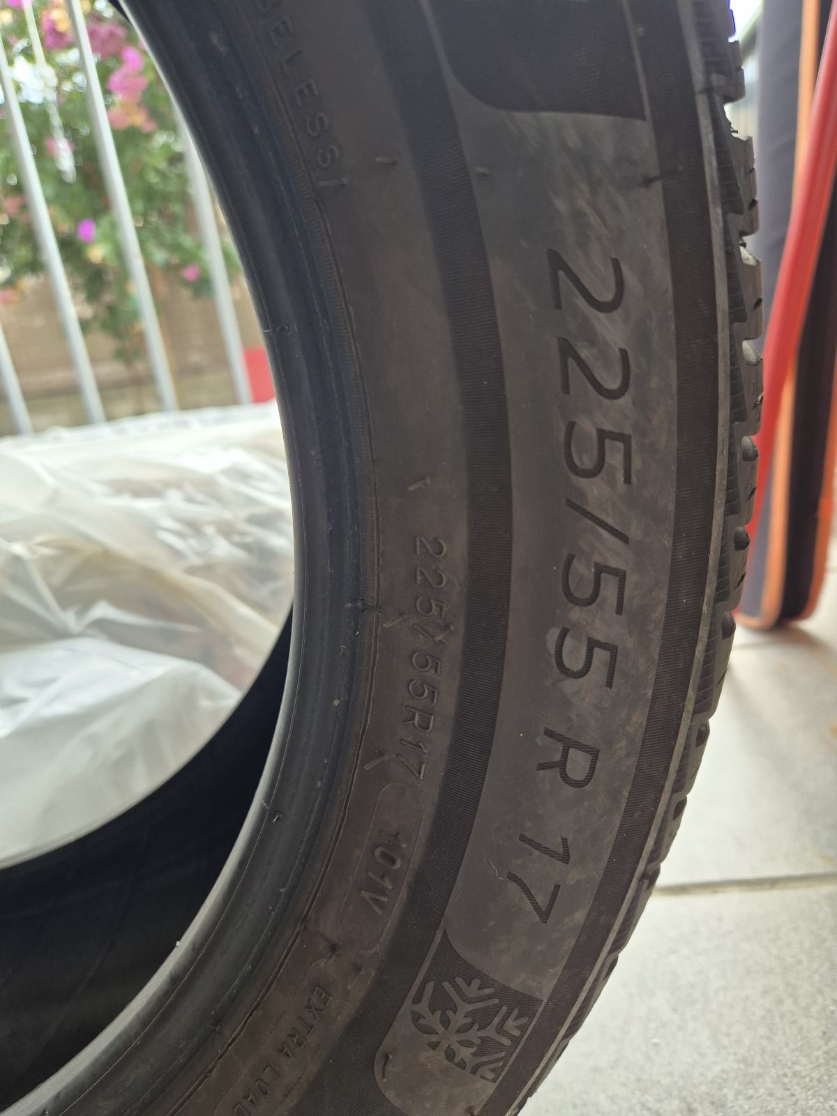 Gume zimske Michelin 225/55/17 4 kom.