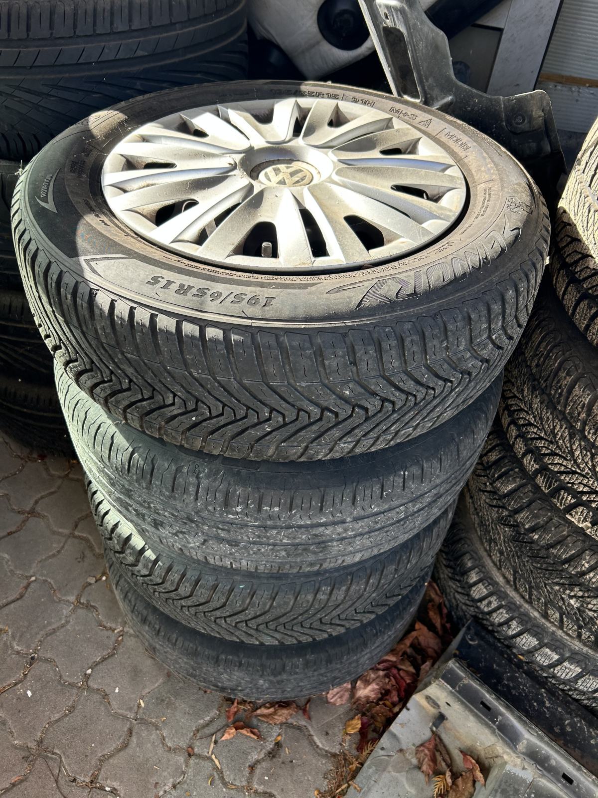 Gume zimske Sunny 195/65/15 4 kom.