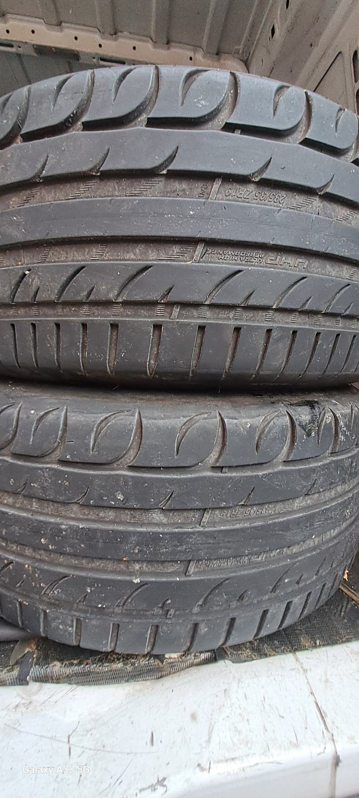 235/35/19 2kom