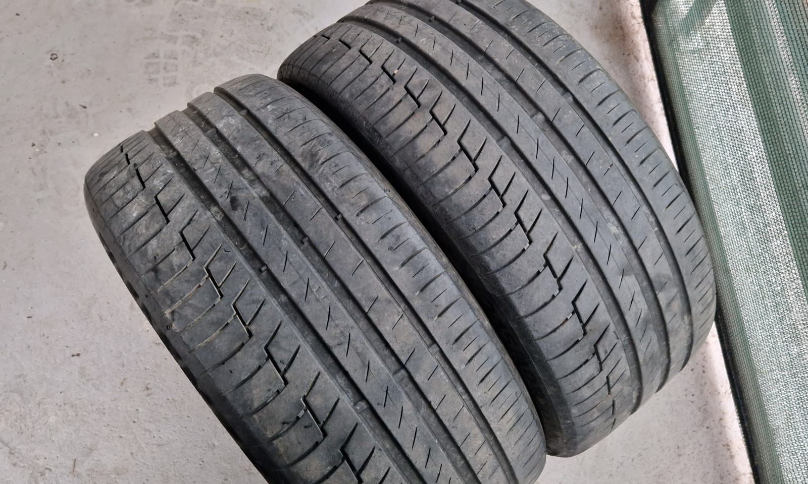 Gume 245/40/18, 2 kom.