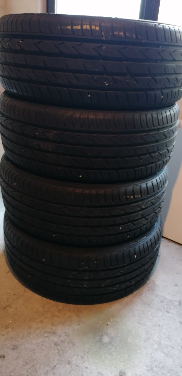 Gume 225/45/19 ljetna 4 kom.