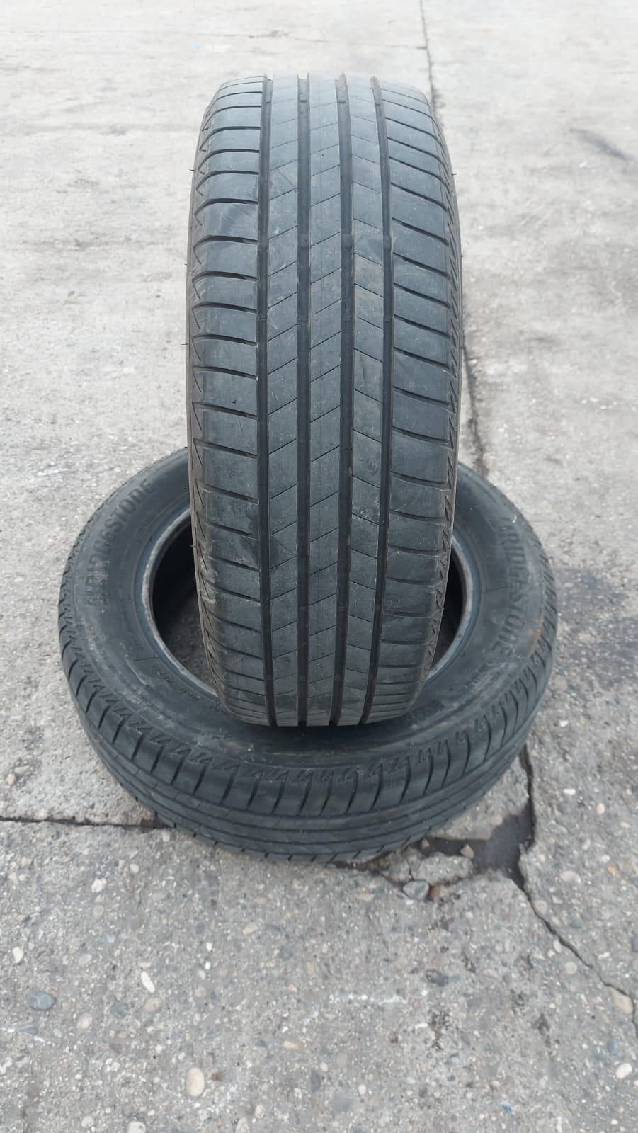 Gume Bridgestone 185/60/15 ljetna 2 kom.