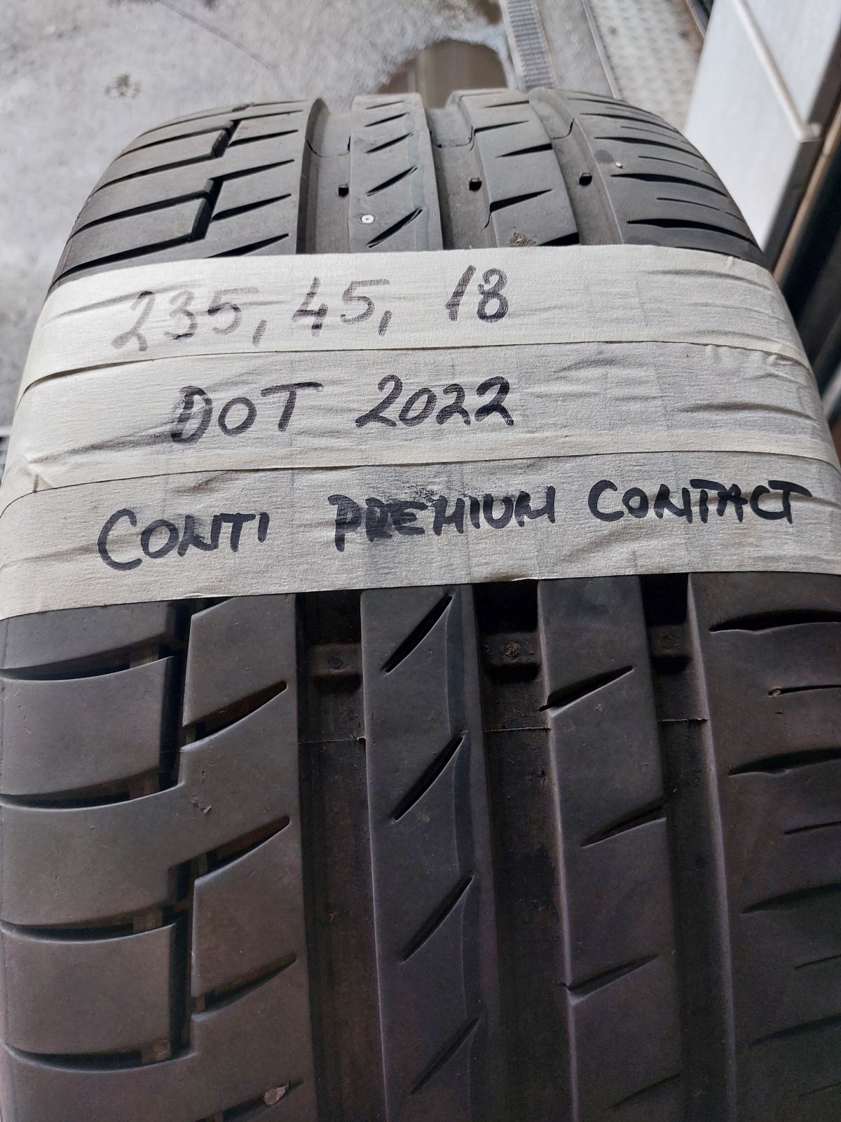 Gume Continental 235/45/18 ljetna 4 kom.(dot 0522)