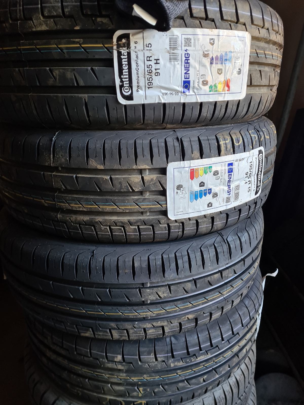 Gume Continental NOVE ljetne 195/65 R15 Mogucnost placanja na rate