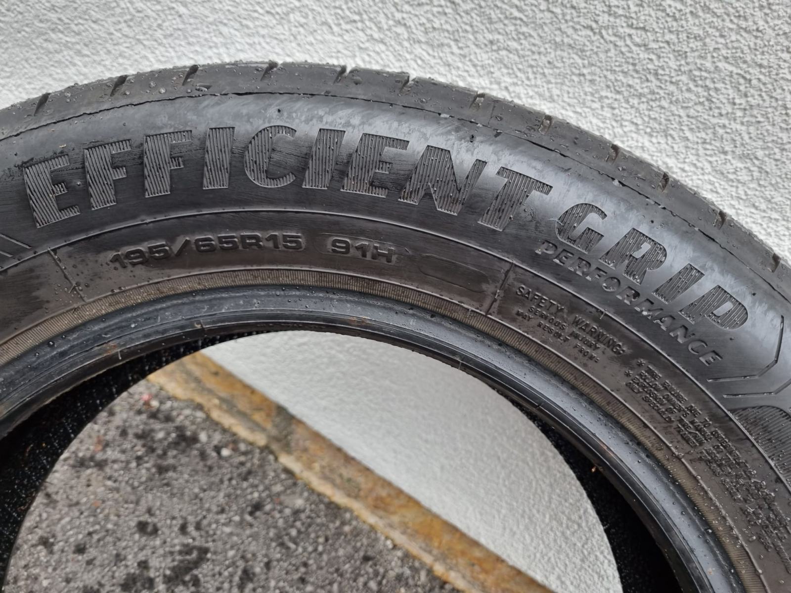 Gume Goodyear 195/65 R15 ljetna 4 kom.