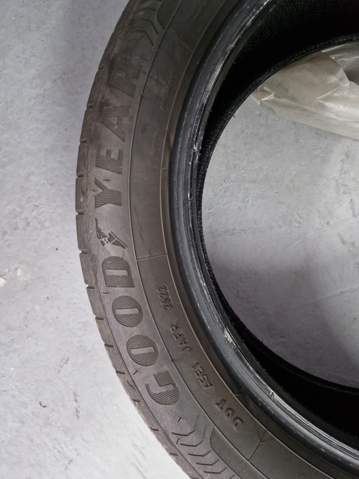 Gume Goodyear 205/55/17 91V EFFICIENT GRIP PERFORMANCE ljetna 4 kom.