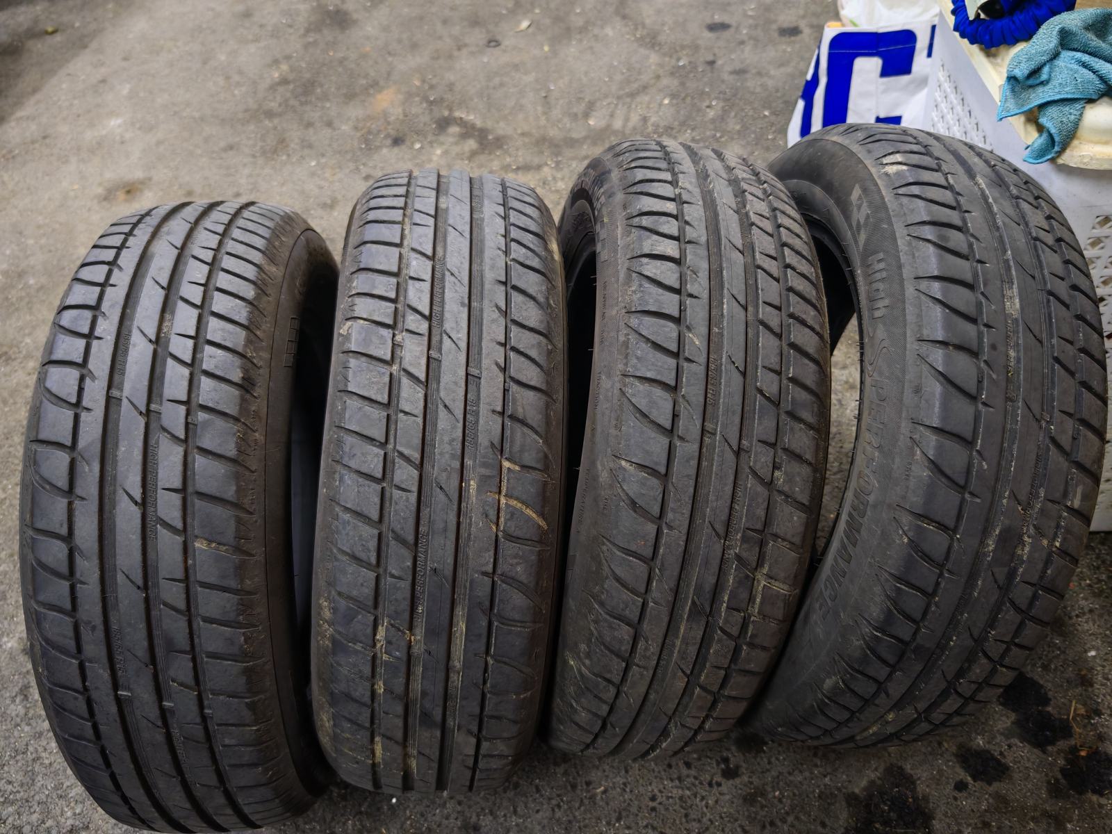 Gume Taurus Tigar 185/65/15 ljetne 4 kom ko nove