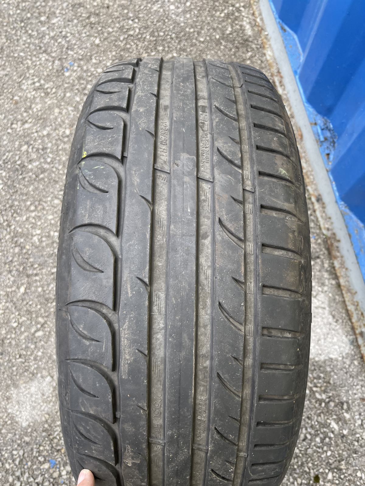 Gume 17 Tigar 225/50/17 ljetna 4 kom.