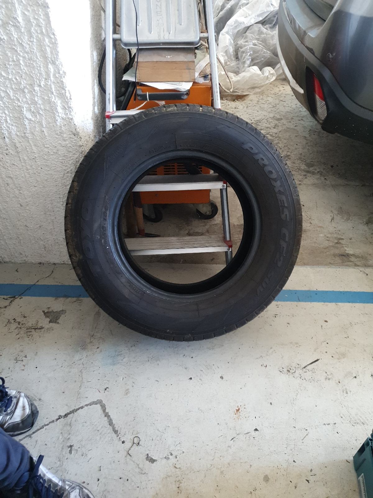 Gume Toyo 215/70/16 ljetna 4 kom.