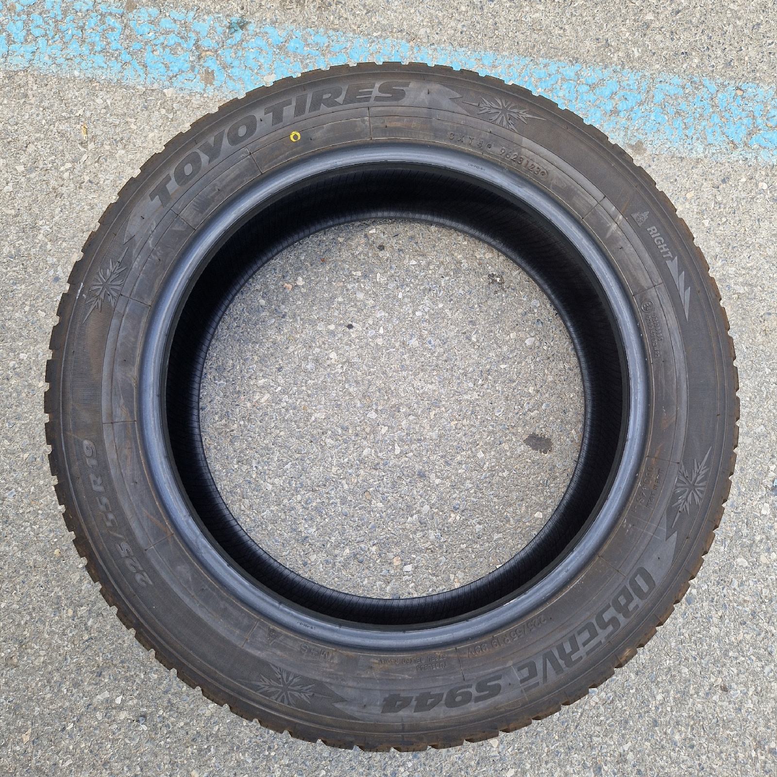 Gume Toyo 225/55/19 zimska 4 kom.