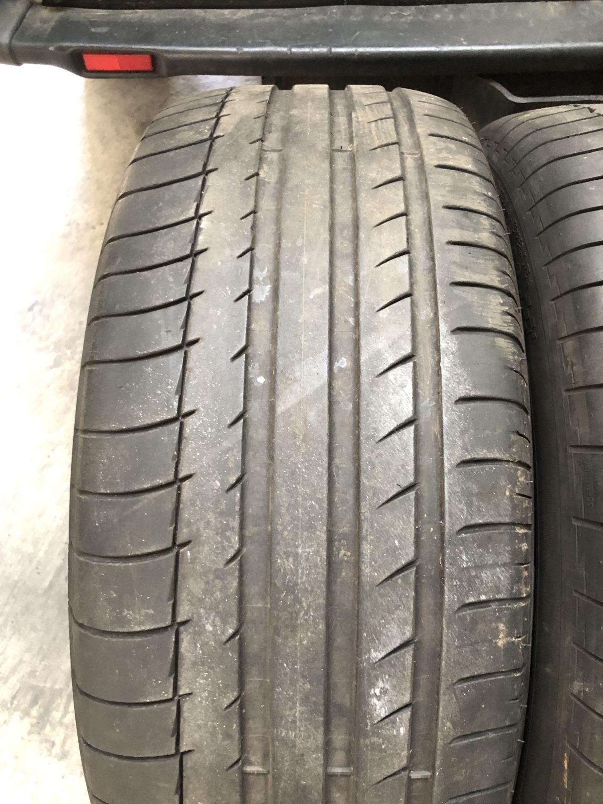 Michelin Latitude 255/45/20 01W AO 2016* 4-5mm 2kom 60€