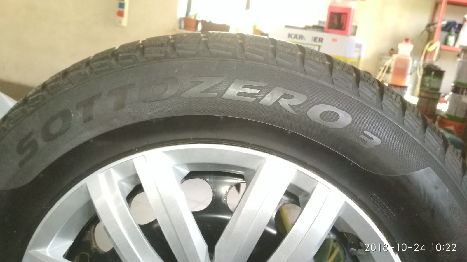 Pirelli Sottozero 3 215/60/16