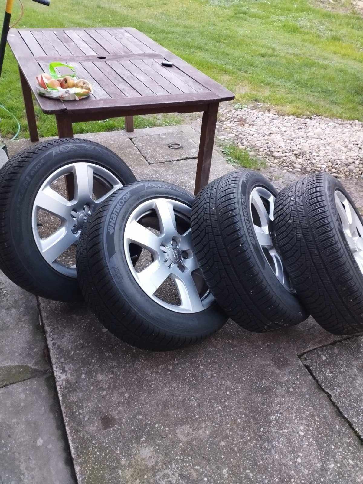 Zimske Hankook gume sa aluminijskim felgama,225/55/17