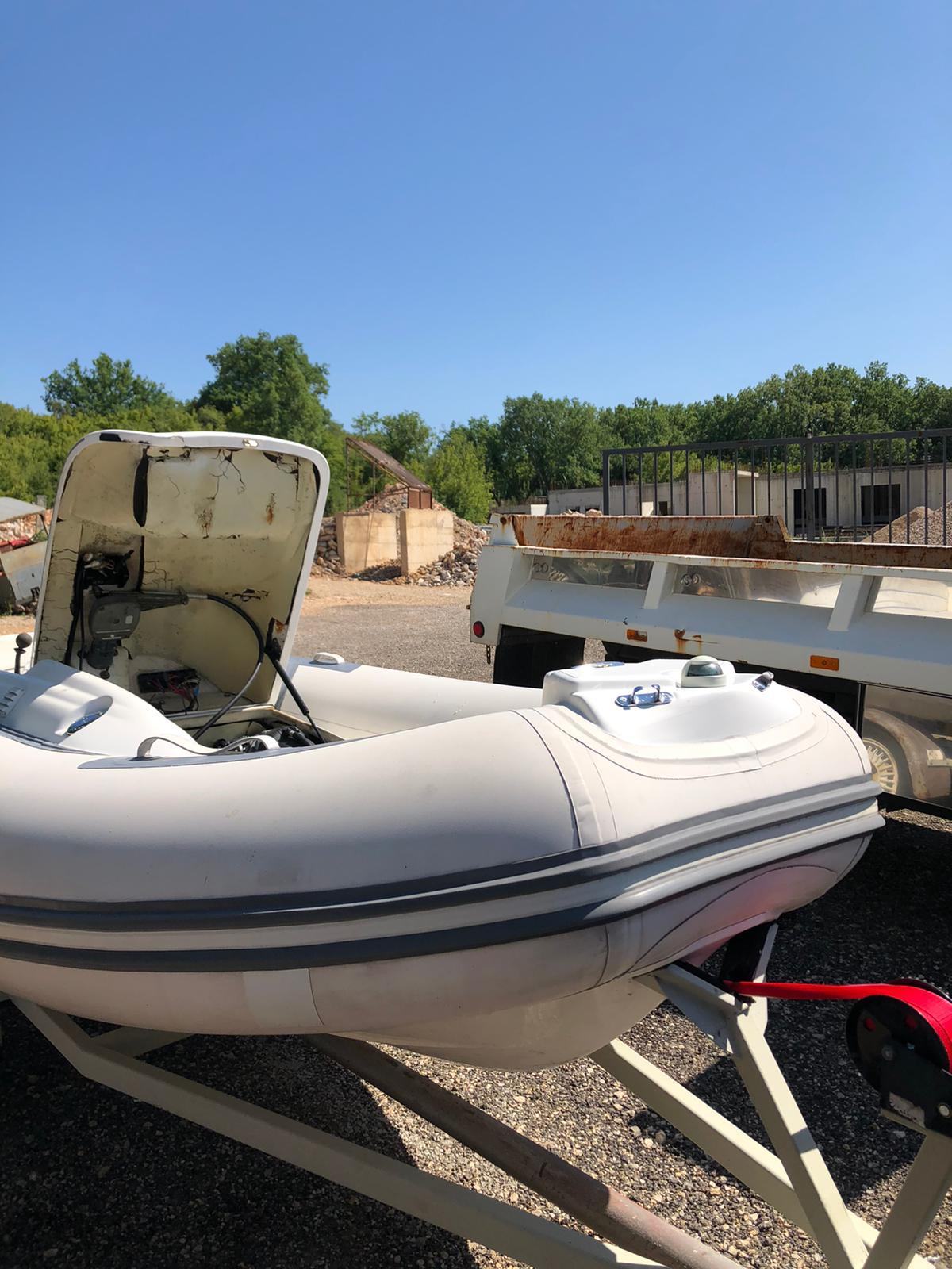 AVON SEA SPORT JET 320