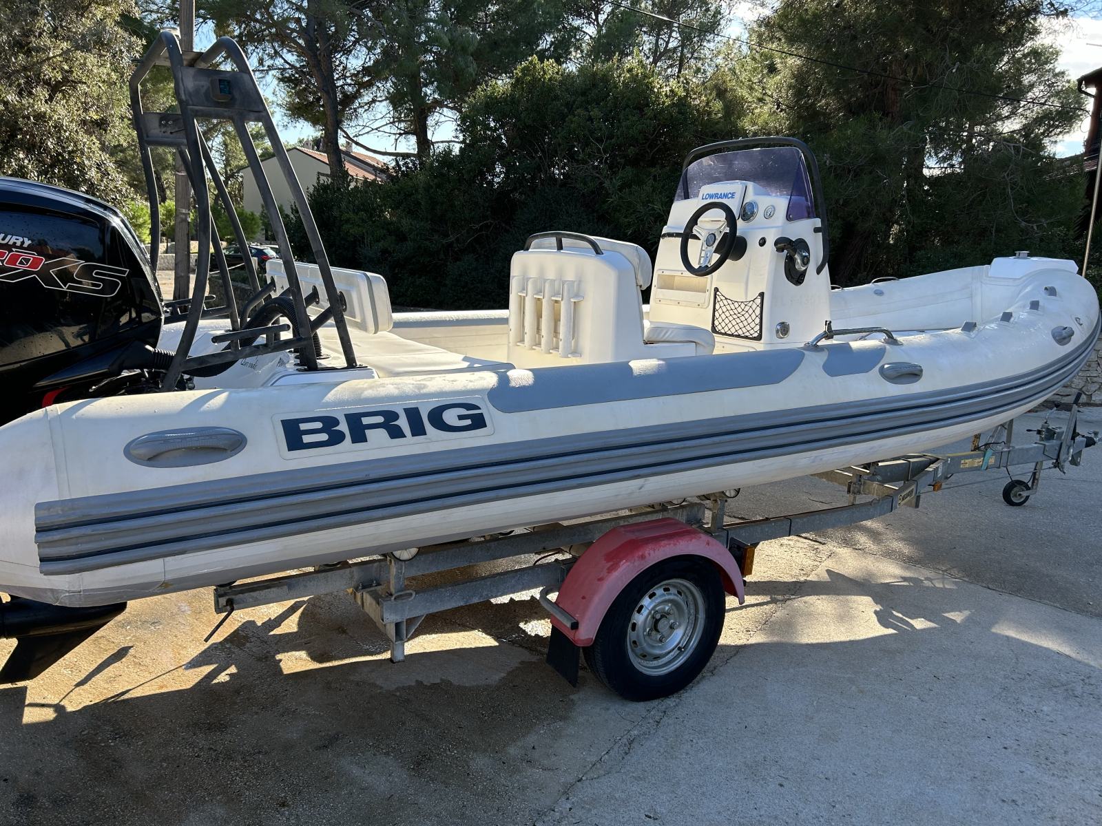 Brig 610, Mercury 115 Pro XS