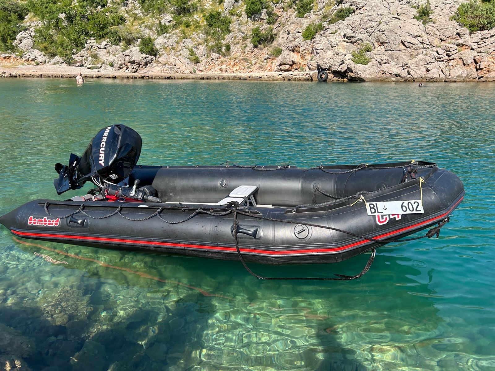 Brod Bombard Commando C4 4.3m + Mercury 40 + Prikolica