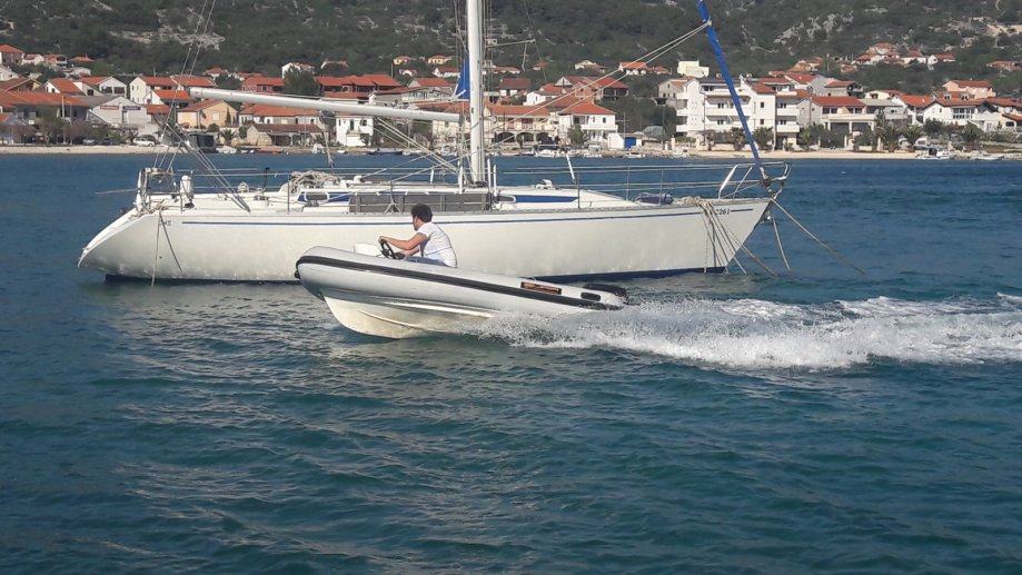 Bura HYPALON + Tohatsu 40 2011.