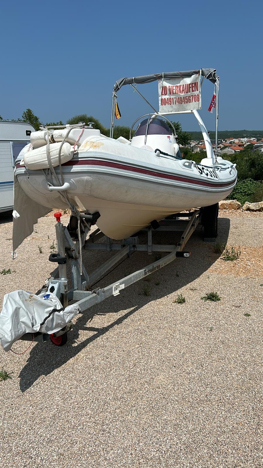 Gumenjak Maestral 560 , Yamaha 80 vanbrodski , odlicno stanje...