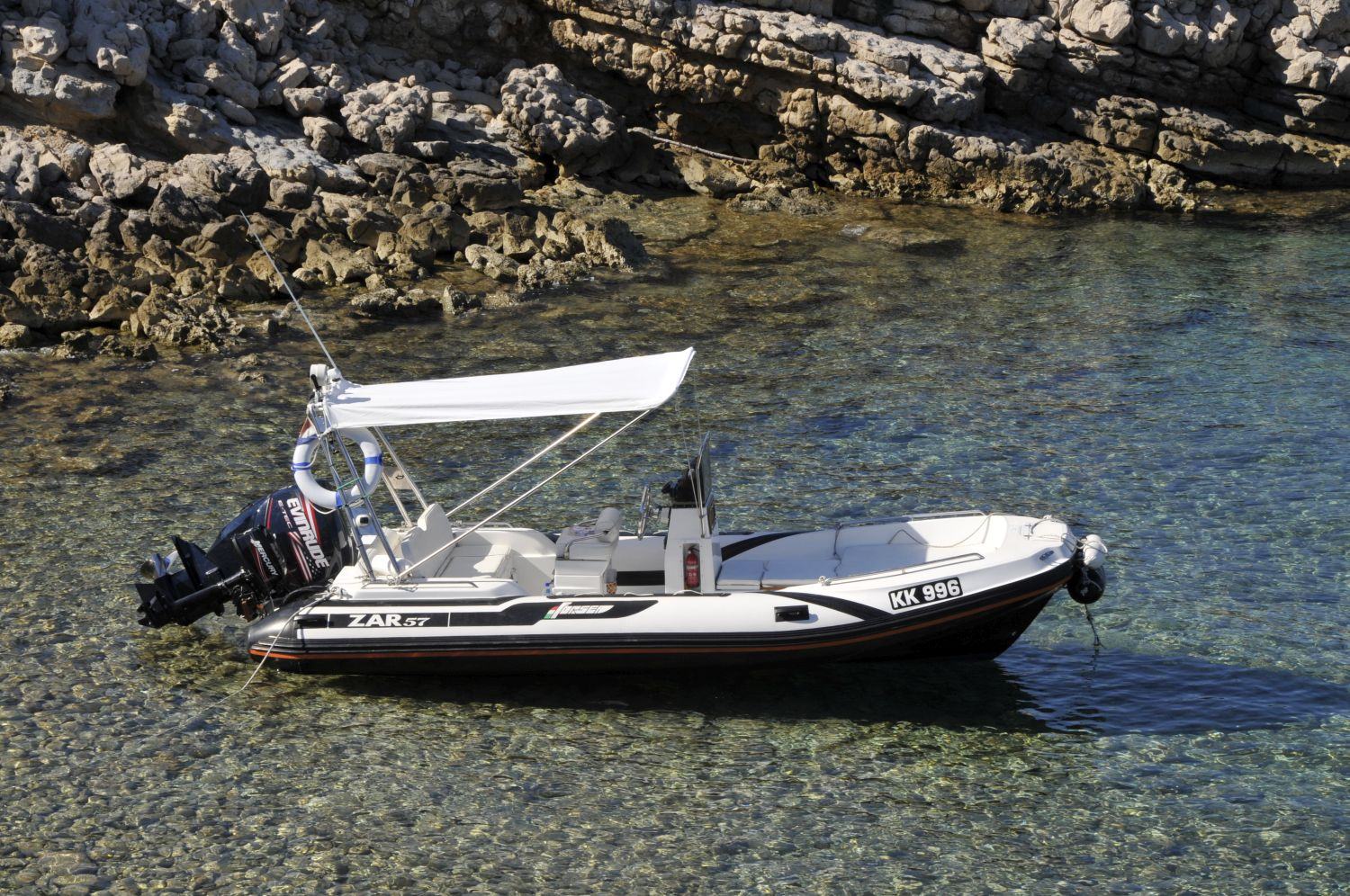 ZAR 57 , Evinrude 150HO ETEC