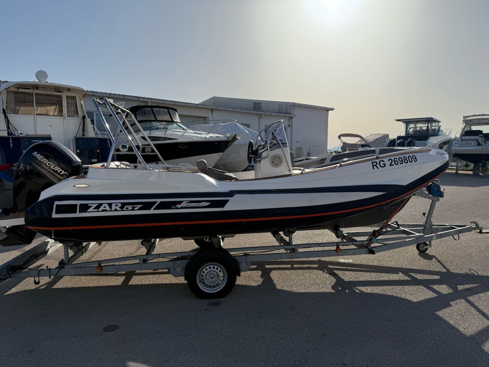 ZAR 57 WELLDECK (2012) + MERCURY 150HP (2022)