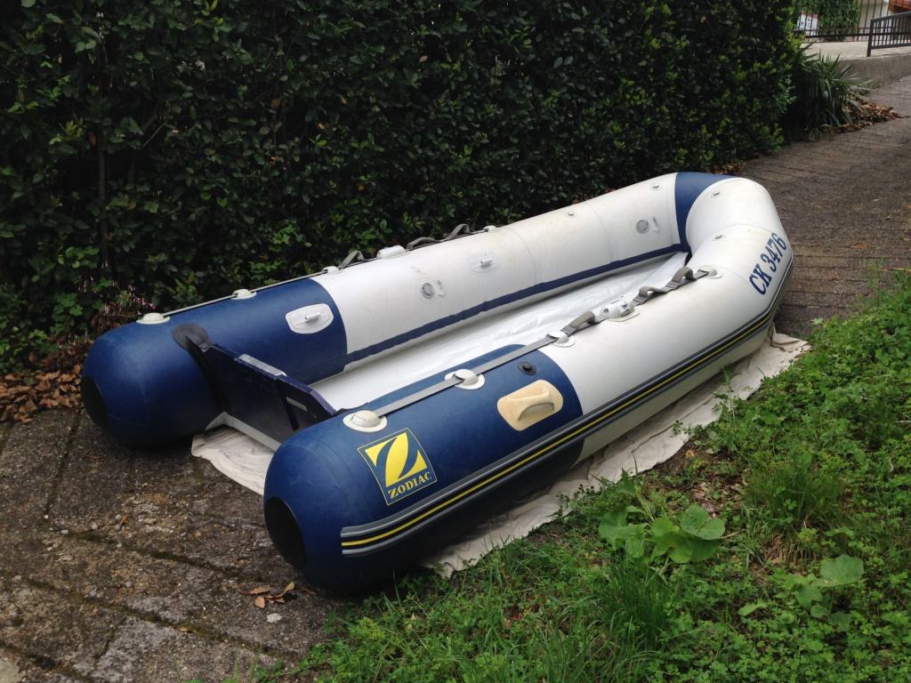 Zodiac cadet 340s + Suzuki DF6