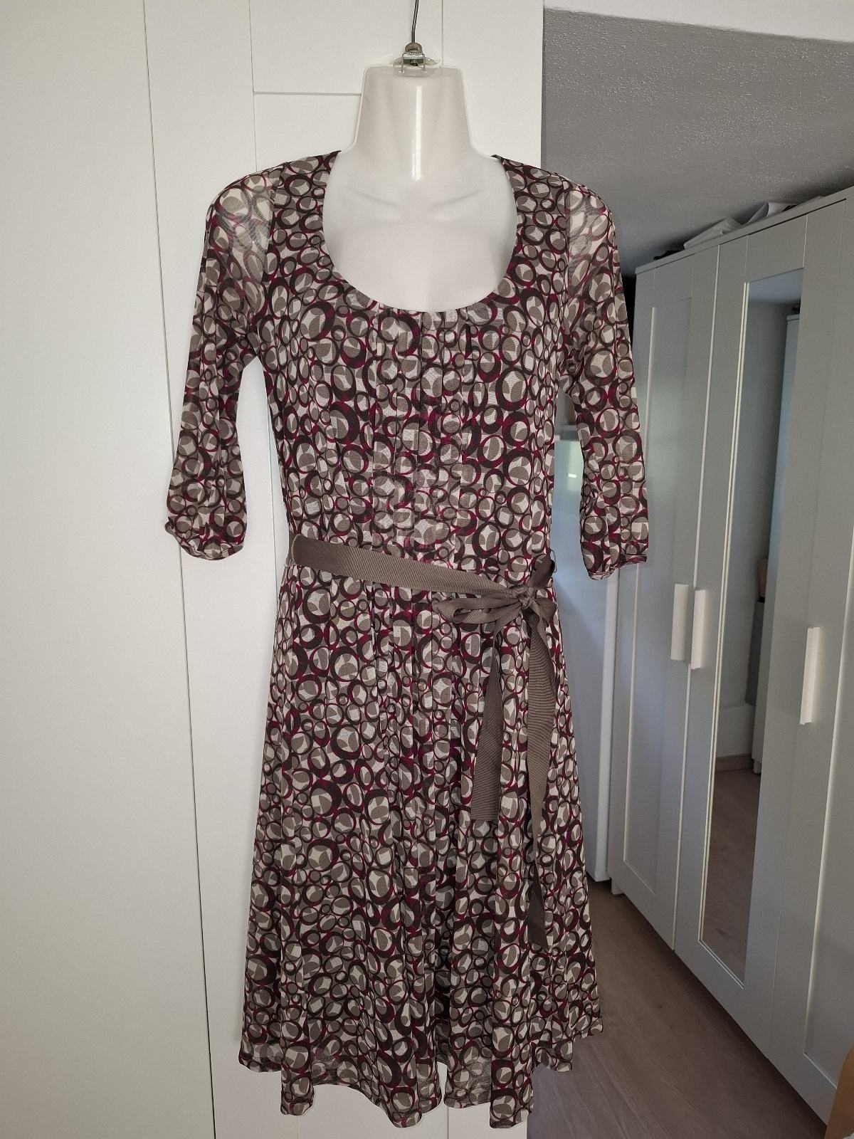 Esprit lepršava haljina