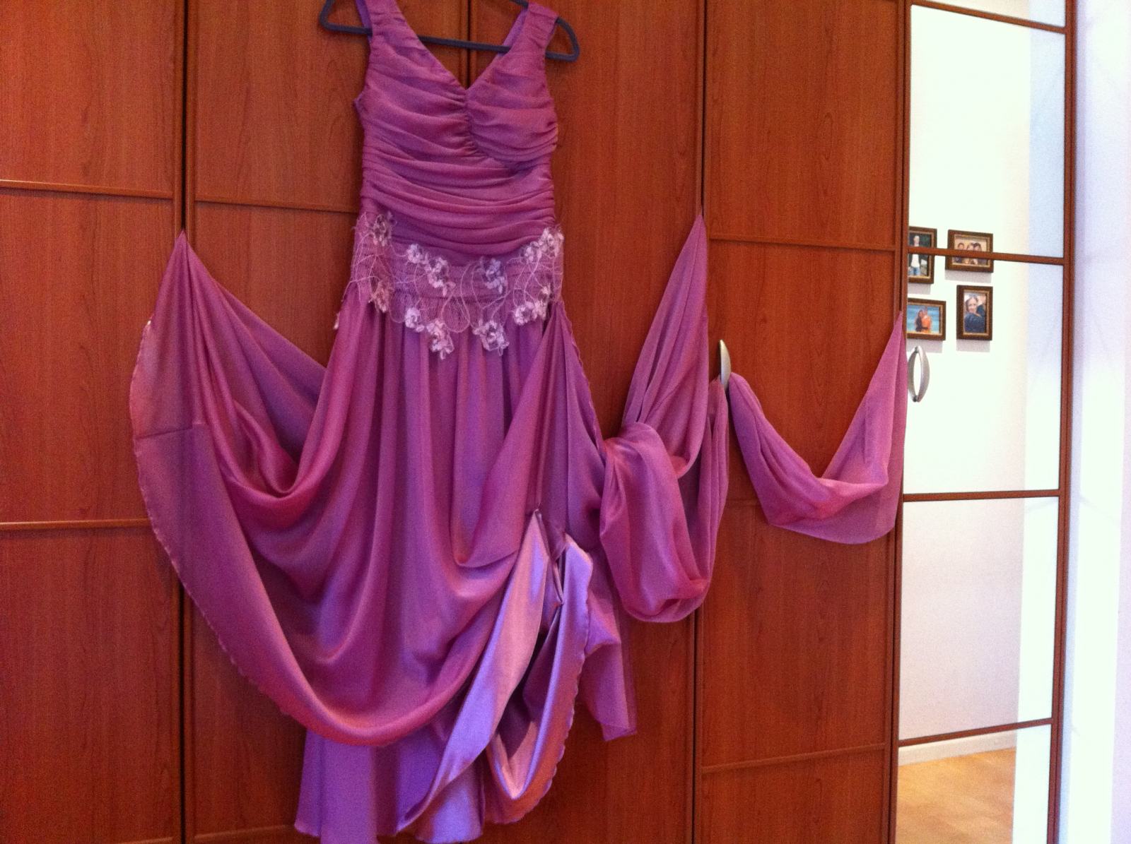 SVEČANA DUGA HALJINA br. 38-40