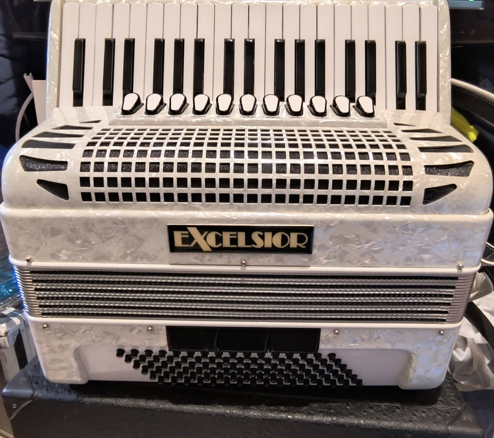 EXCELSIOR EXPORT LINE 96b, 4/5 glasna -MUSSETE