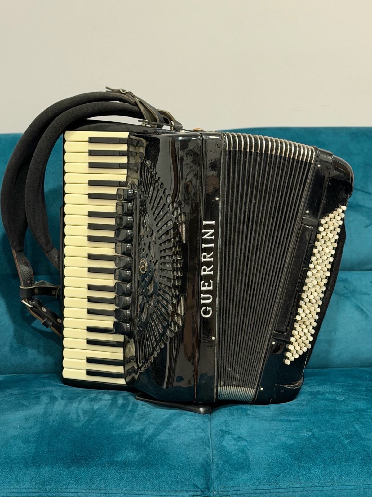 GUERRINI 2+2 120 basova